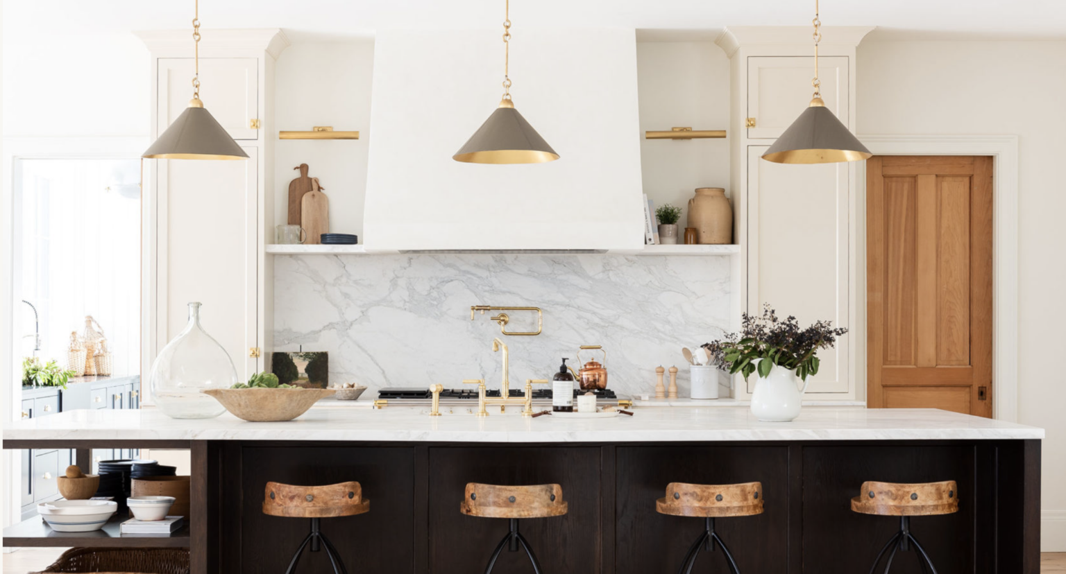 Vent Hood Shapes: Discovering Popular Styles - cottageandkey.com